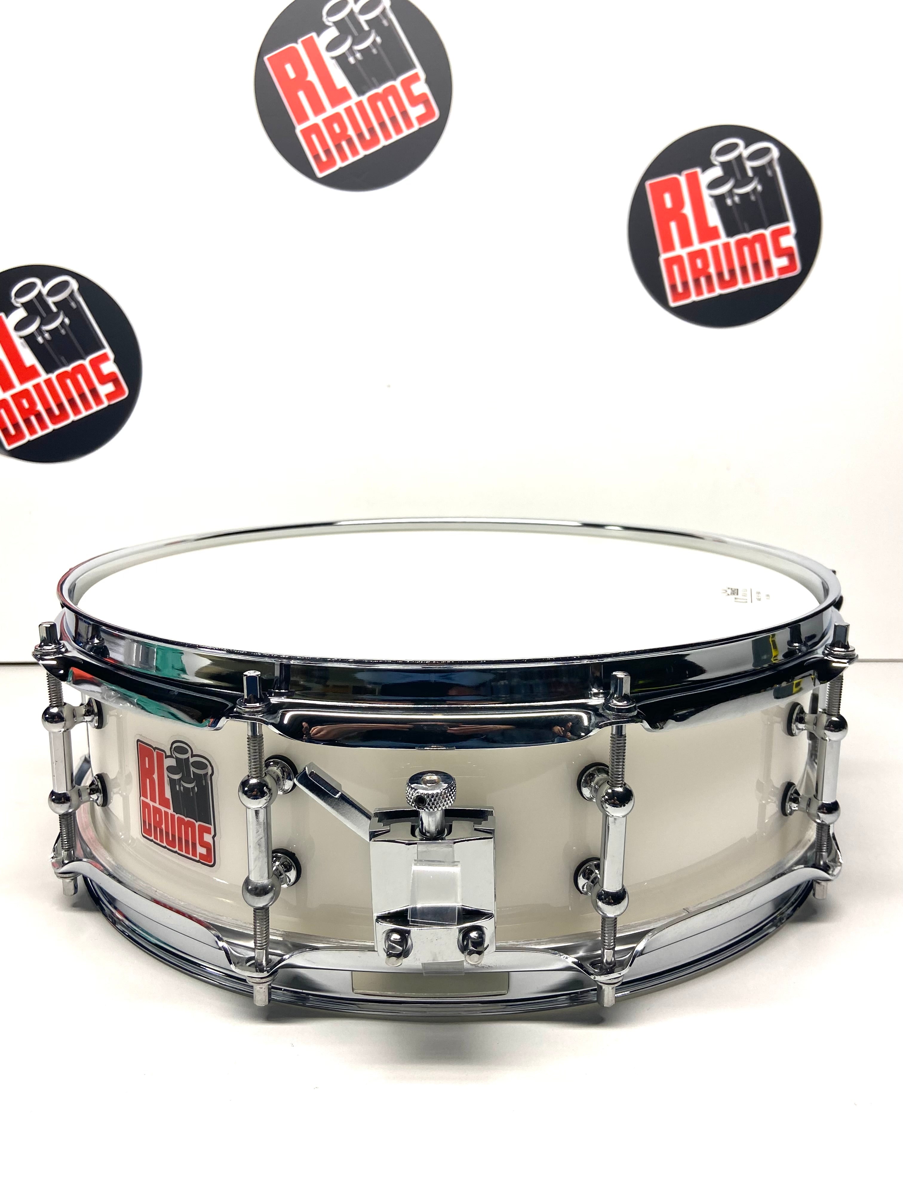 Arctic White Acrylic Snare Drum – RL Drums